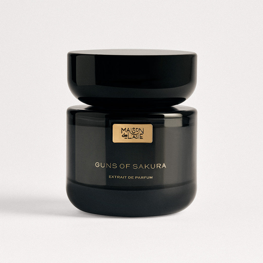 GUNS OF SAKURA – Maison de L'Asie